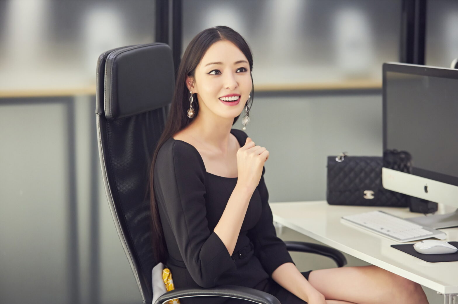 [보도자료] 'SNL 코리아' 시즌 4, "갈망 제대로 풀었다" 이다희 & AT. 마드리드 그리즈만 조기축구 입단까지! 레전드는 ...